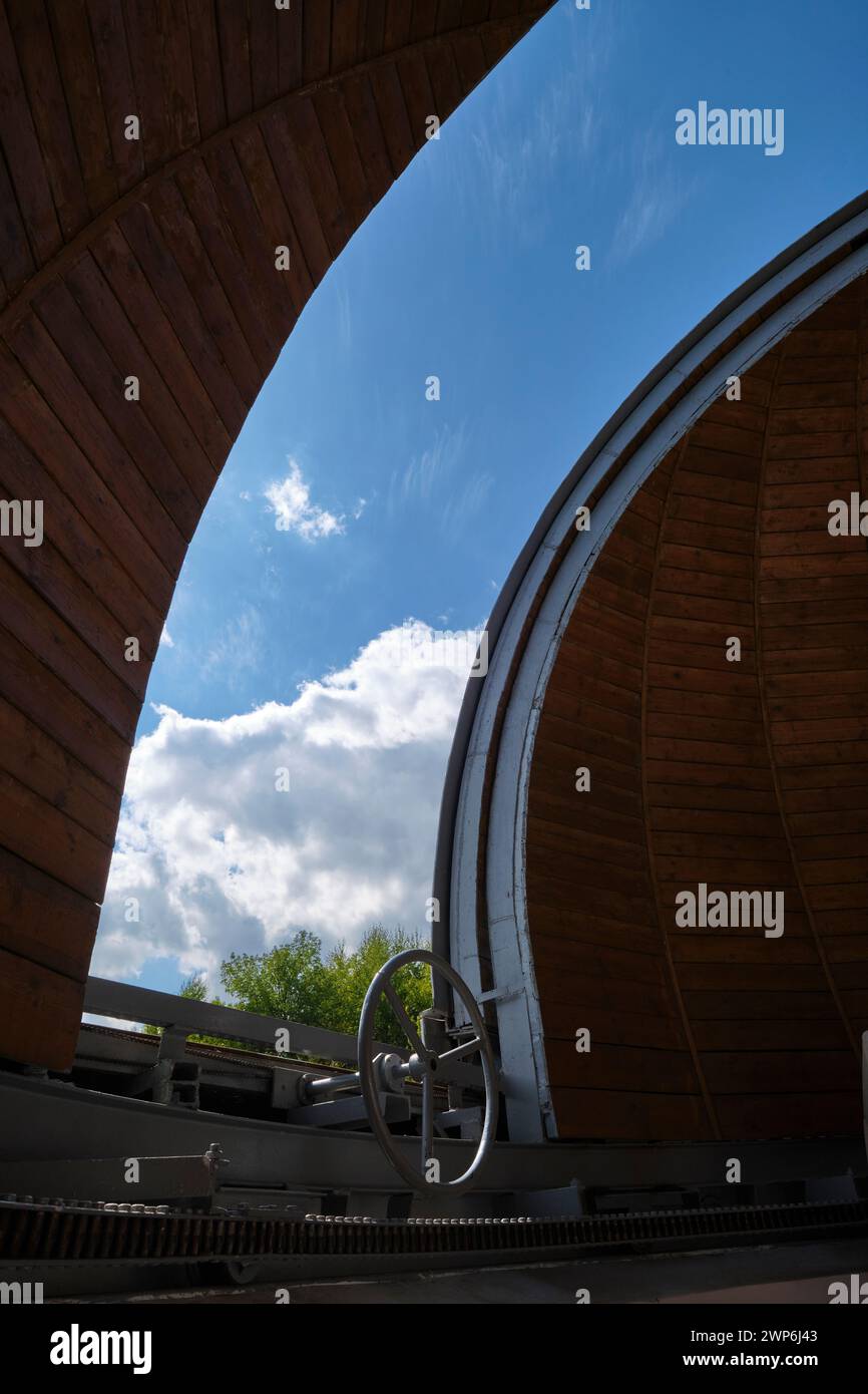 Astrophysical observatory of alma ata hi-res stock photography and ...