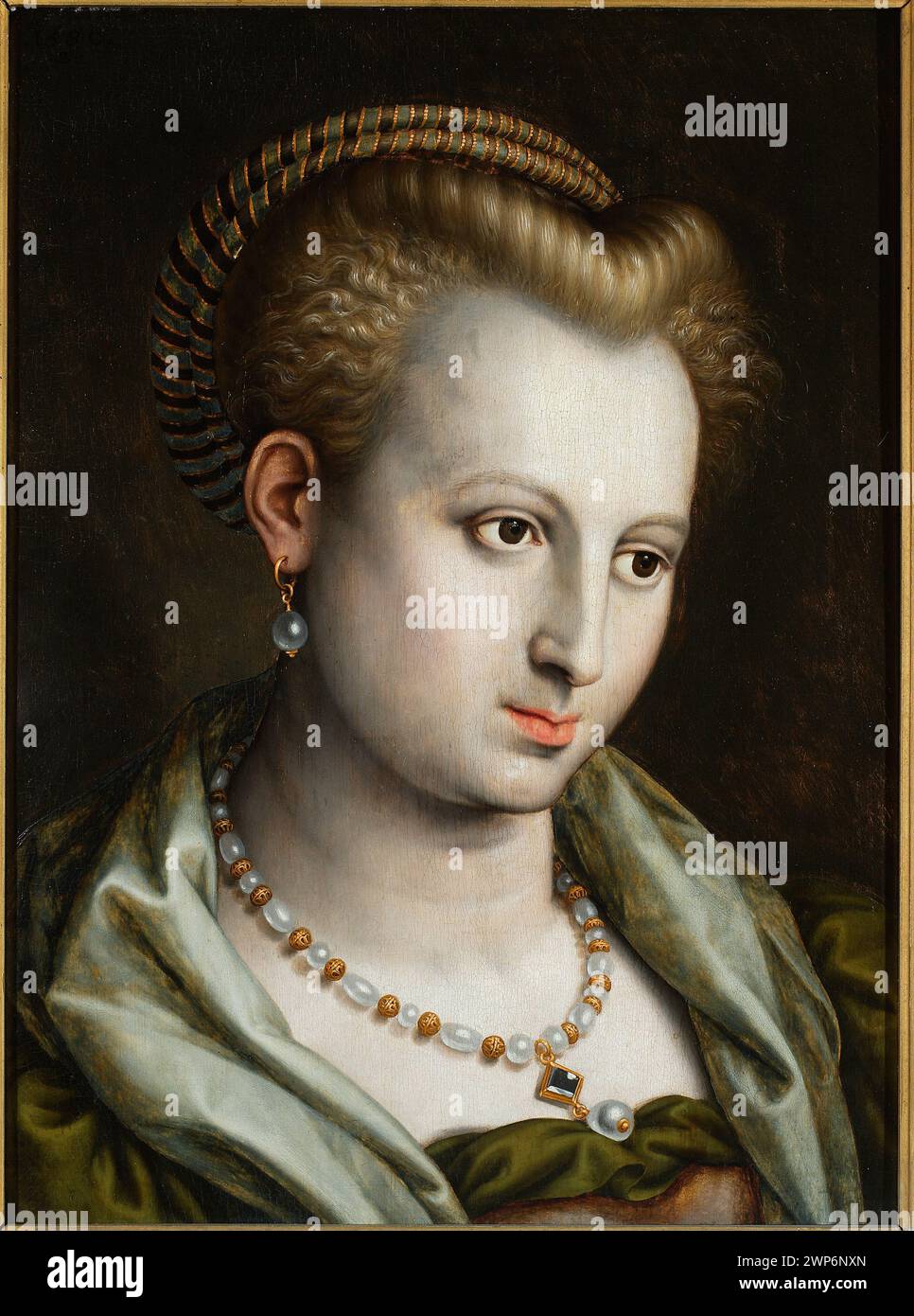 Conventions of female portraiture hi-res stock photography and images ...