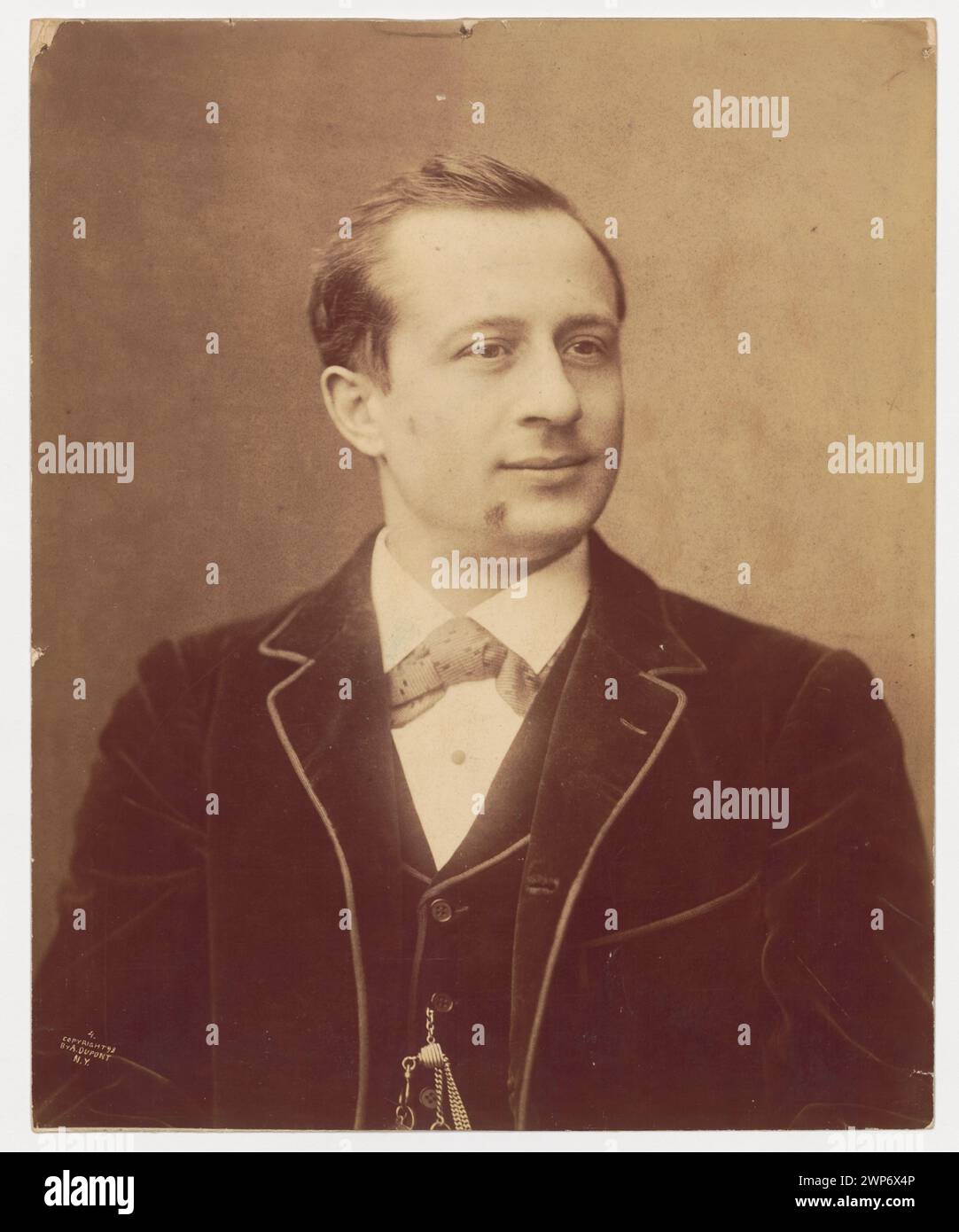 Aleksandr ilic 1863 1945 ikonografia hi-res stock photography and ...