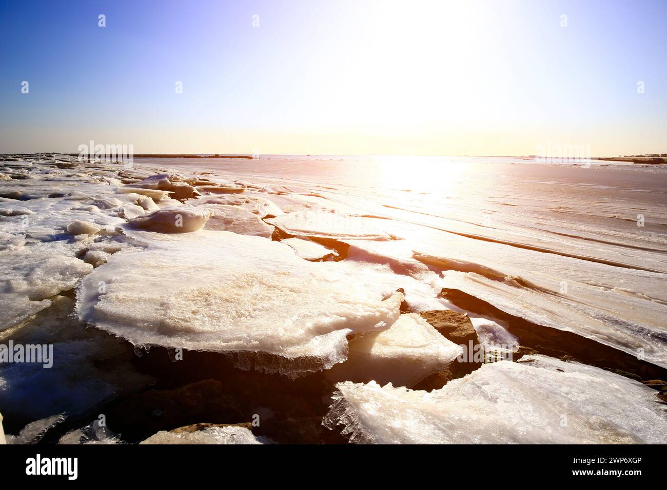 The winter sea ice Stock Photo - Alamy