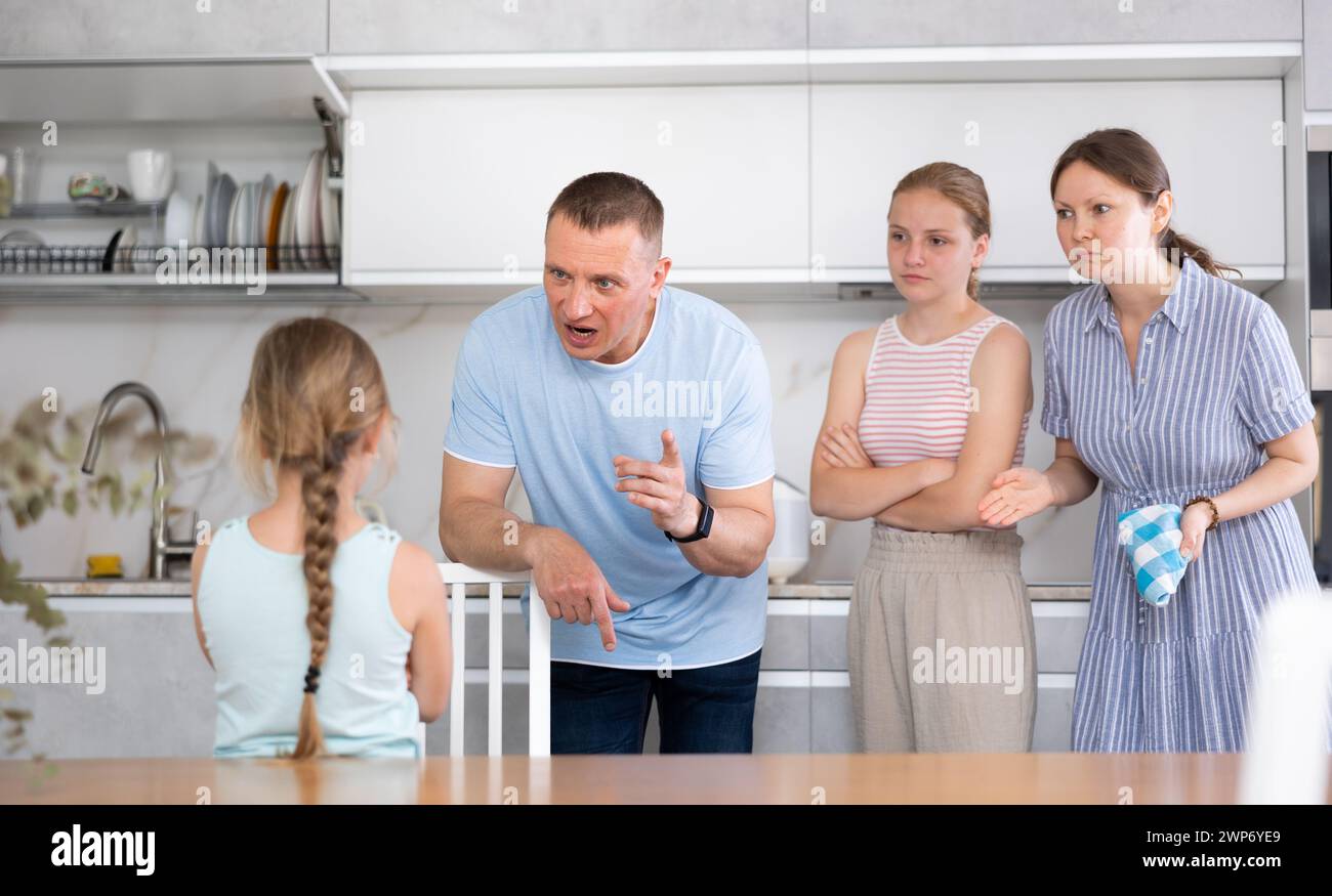 Family concept elder sister hi-res stock photography and images - Alamy