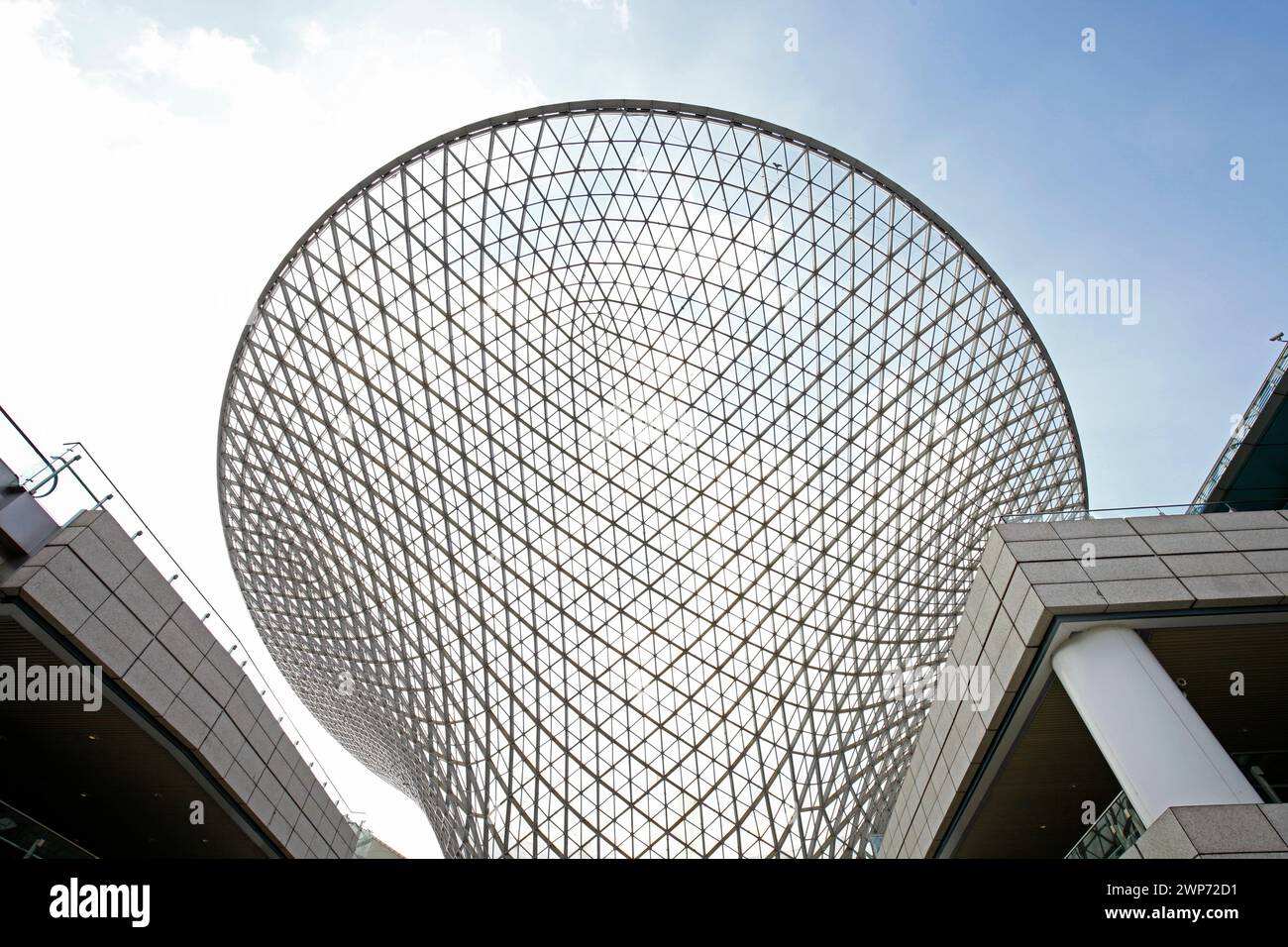 Steel structure geometry construction as the background Stock Photo - Alamy