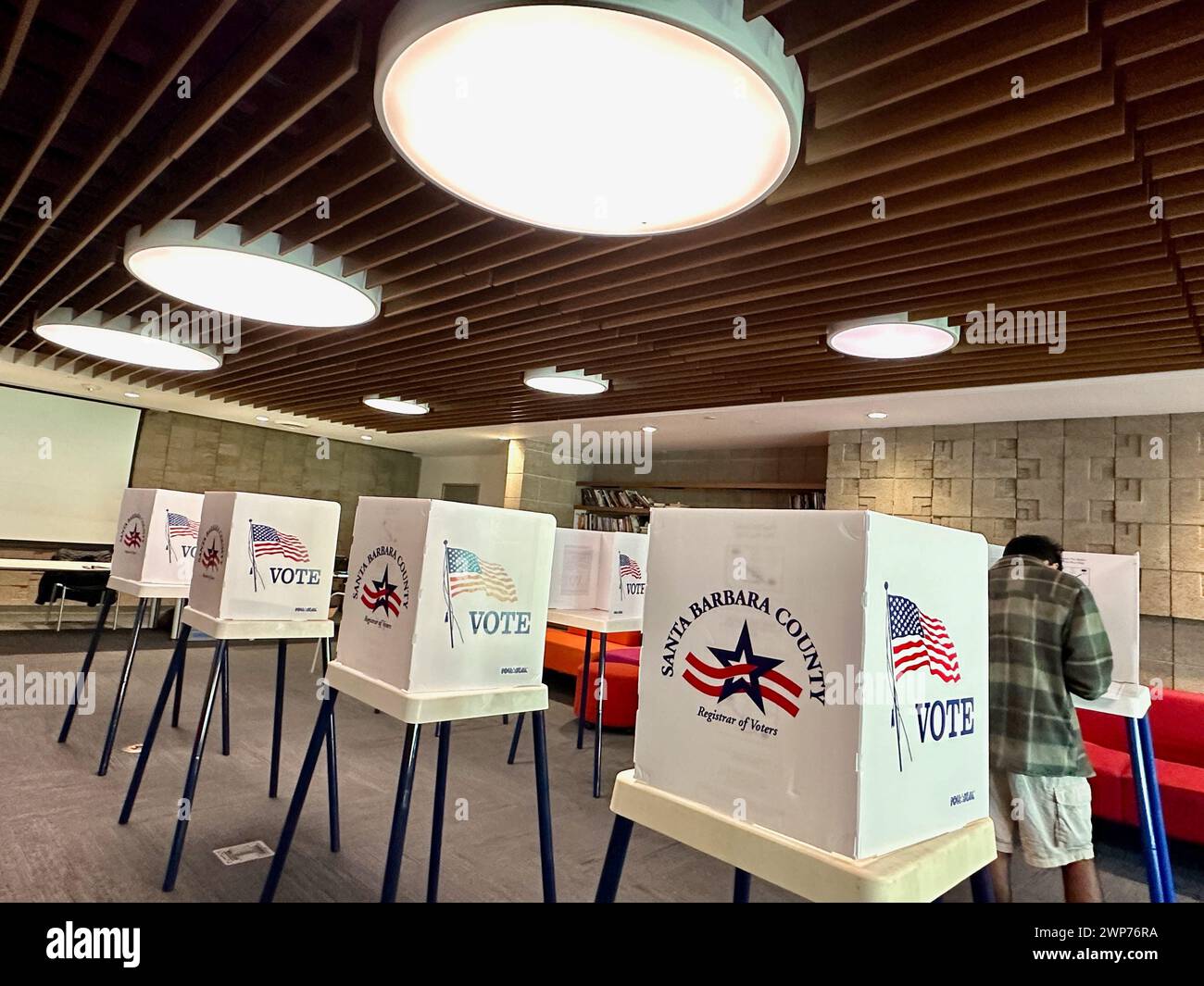 2024 voting booths hi-res stock photography and images - Alamy