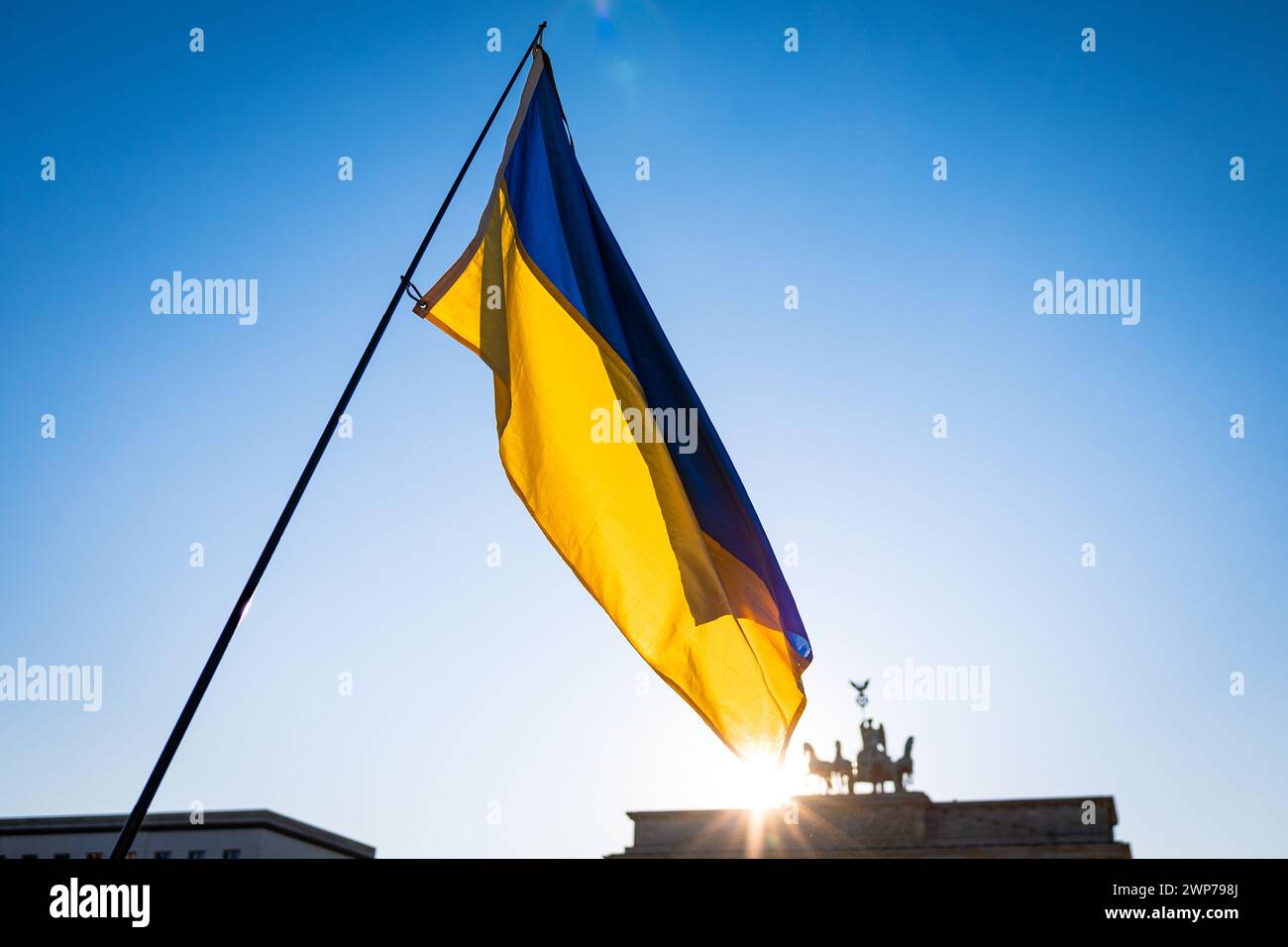 Ukrainian flag flying against the blue sky Stock Photo - Alamy