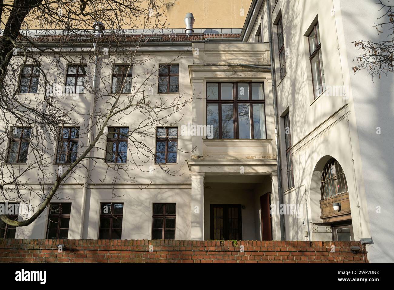 Brecht haus berlin hi-res stock photography and images - Alamy