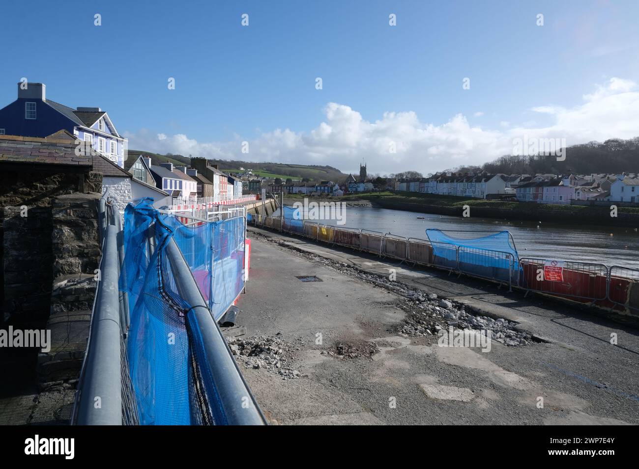 Defense work hi-res stock photography and images - Alamy