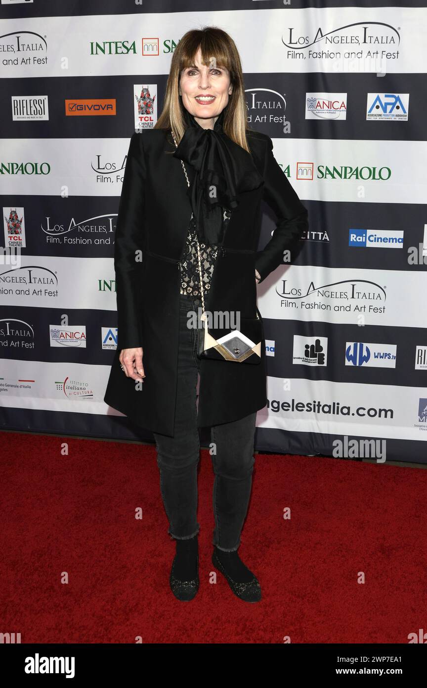 Lisa phillips hi-res stock photography and images - Alamy