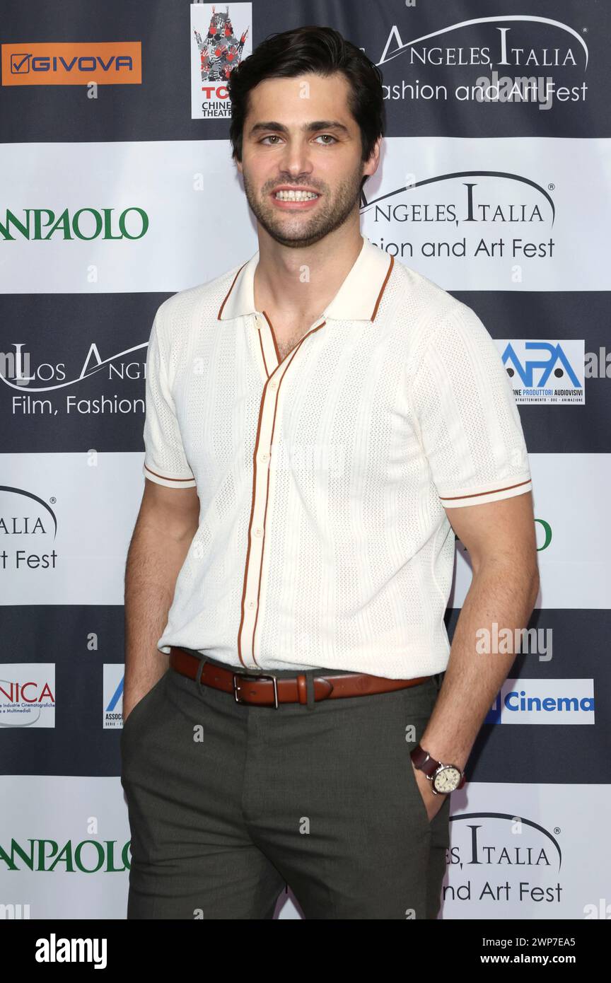 Matthew Daddario bei der Premiere des Kinofilms 'The Italians' auf dem ...