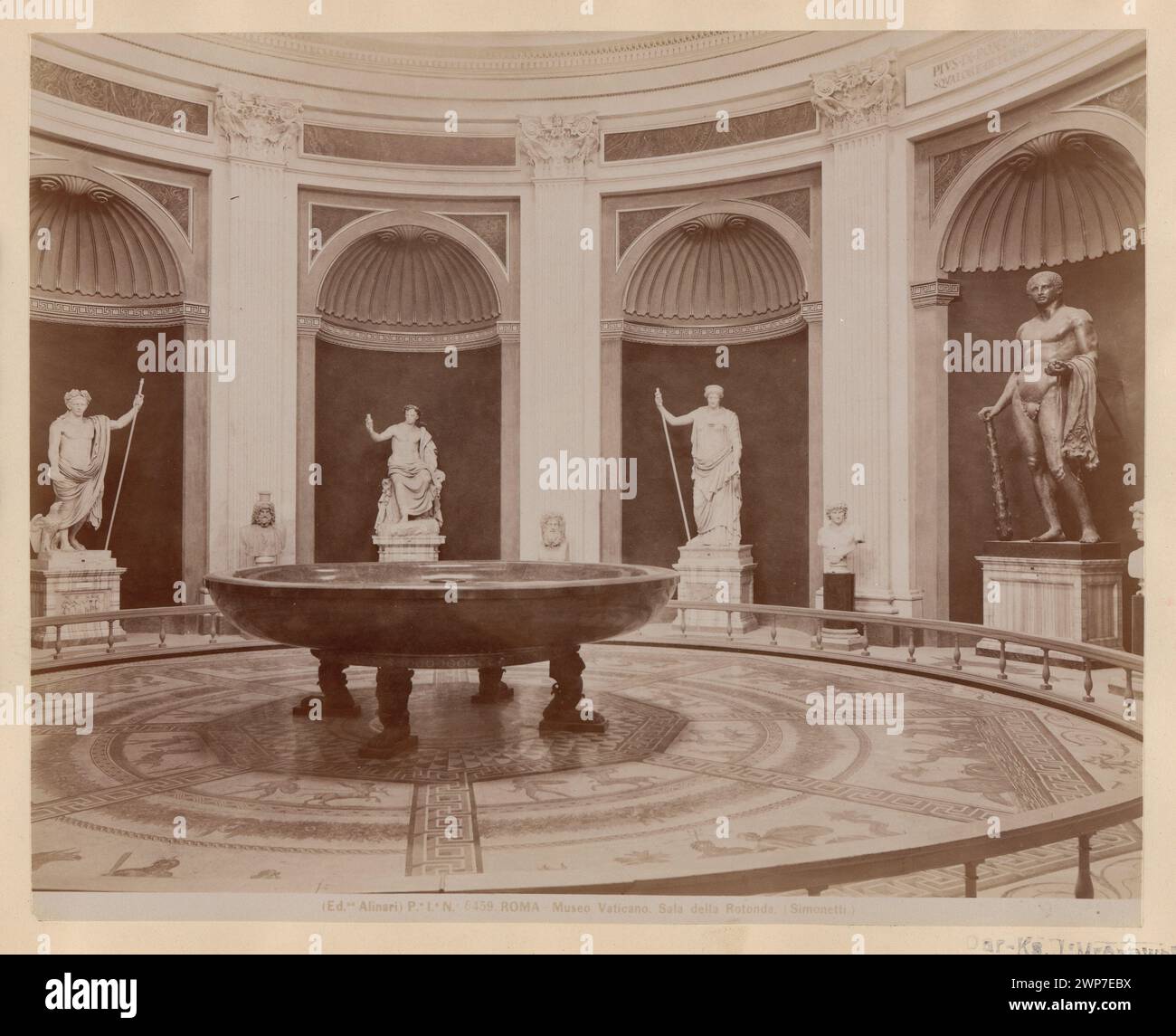 Roma - Museo Vaticano. Della Rotonda room (Simonetti) [Rome. Vatican ...