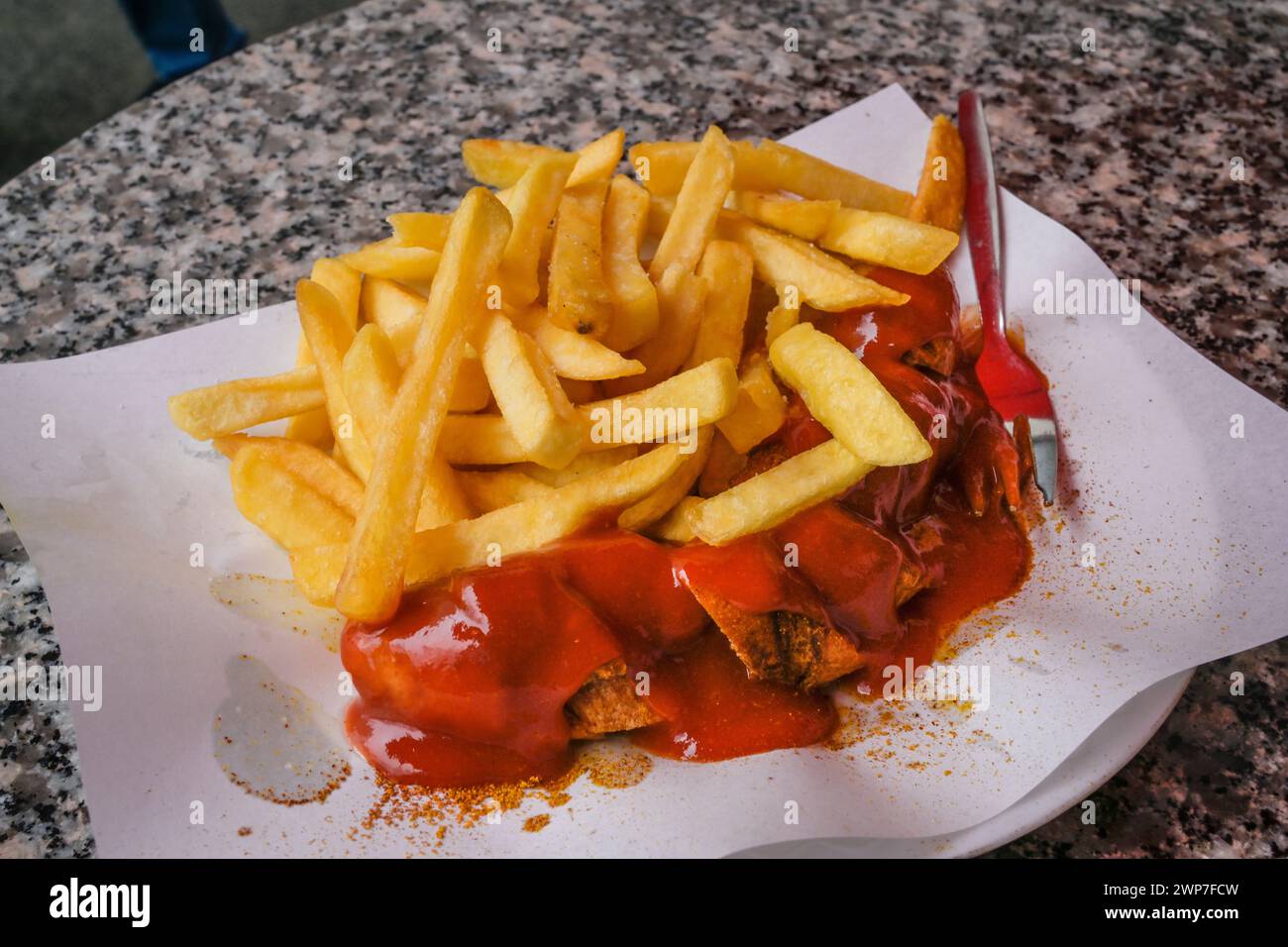 Biers currywurst hi-res stock photography and images - Alamy