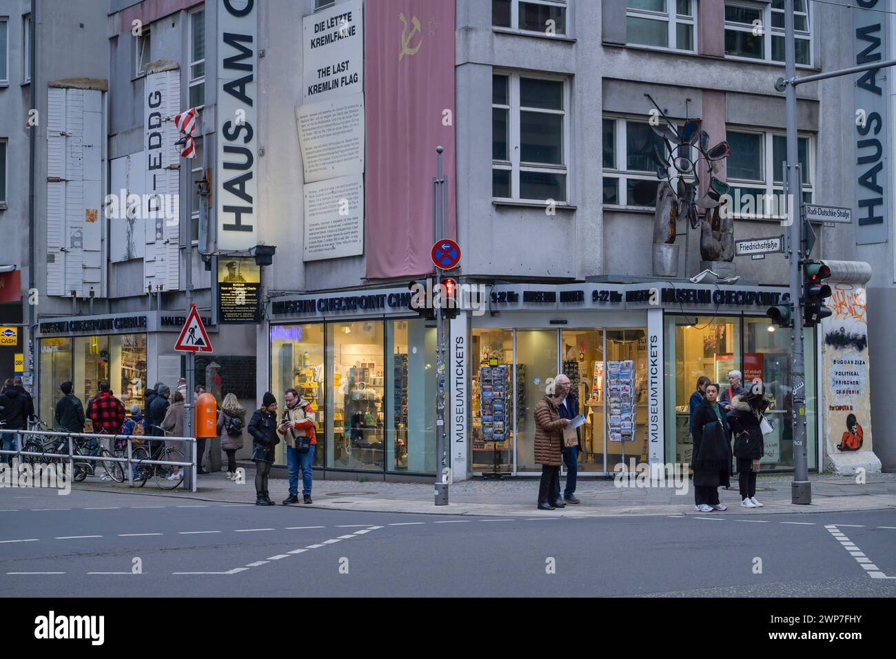 Mauermuseum Haus am Checkpoint Charlie, Friedrichstraße, Mitte, Berlin ...