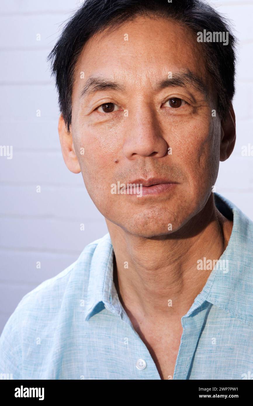 Portrait of a japanese male hi-res stock photography and images - Alamy