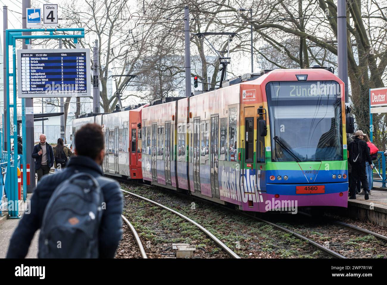 Kvb linie hi-res stock photography and images - Alamy