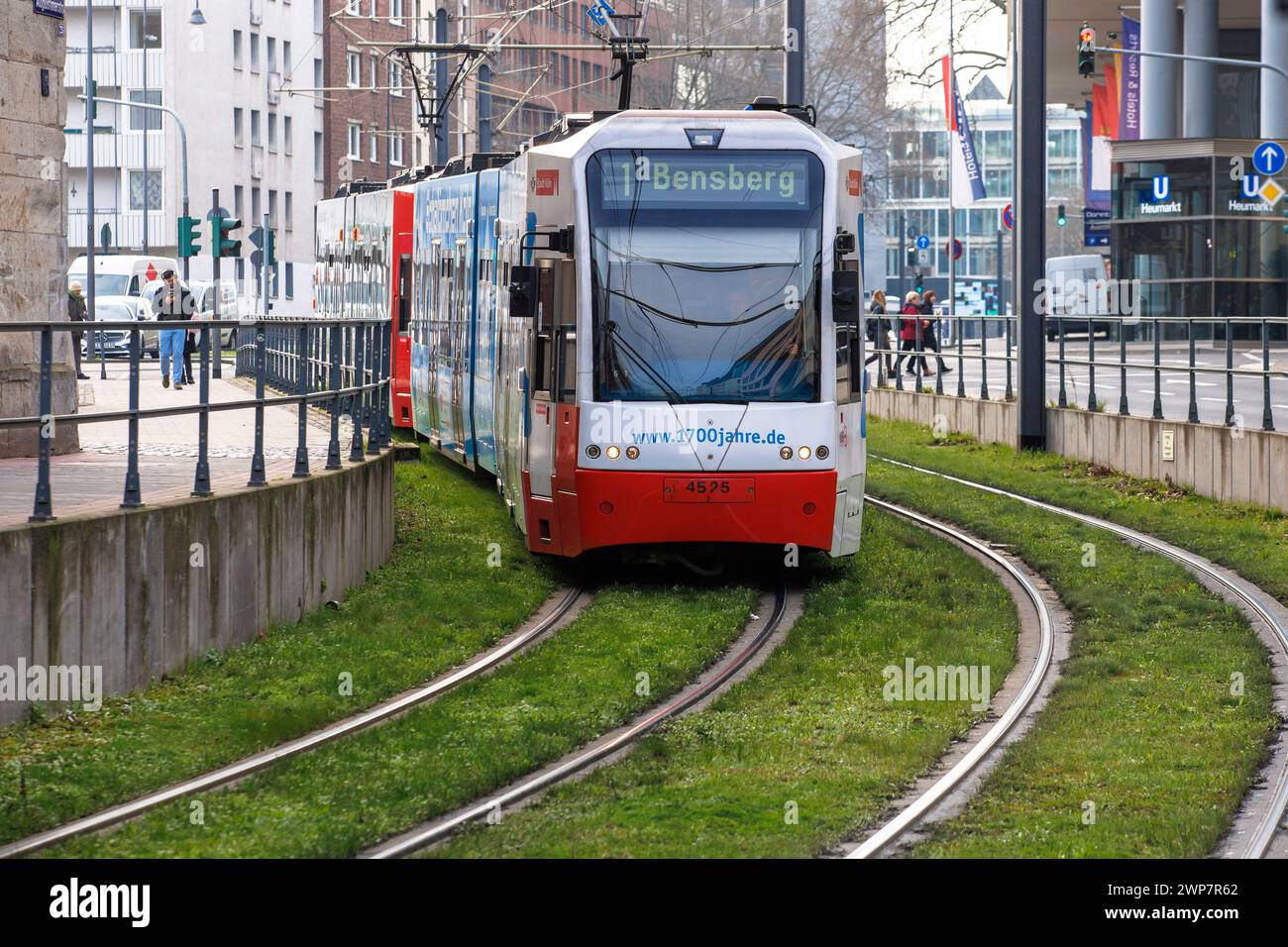 Greened track bed hi-res stock photography and images - Alamy