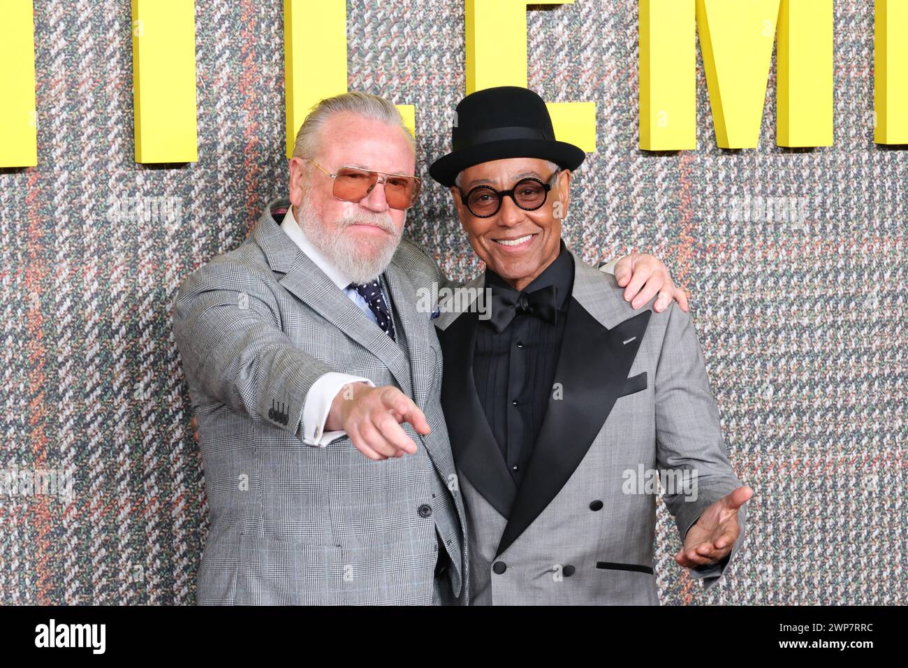Ray Winstone and Giancarlo Esposito, THE GENTLEMEN UK Series Global ...