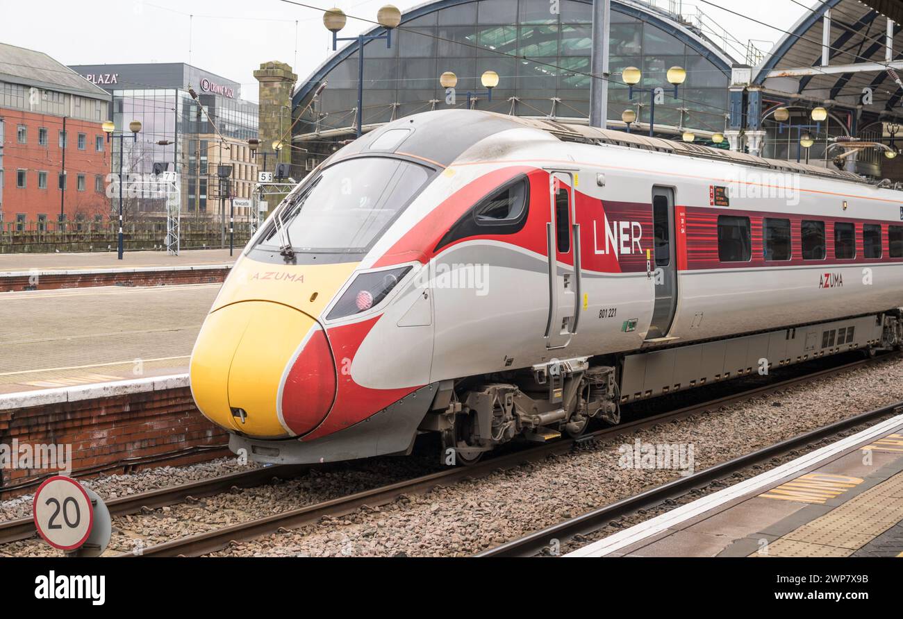 Lner azuma train hi-res stock photography and images - Alamy
