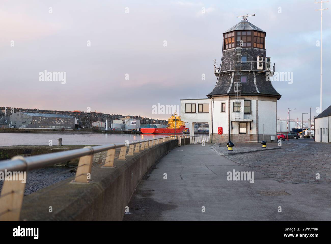 The Old Lighthouse at Pocra Quay, Aberdeen Scotland, UK Stock Photo - Alamy
