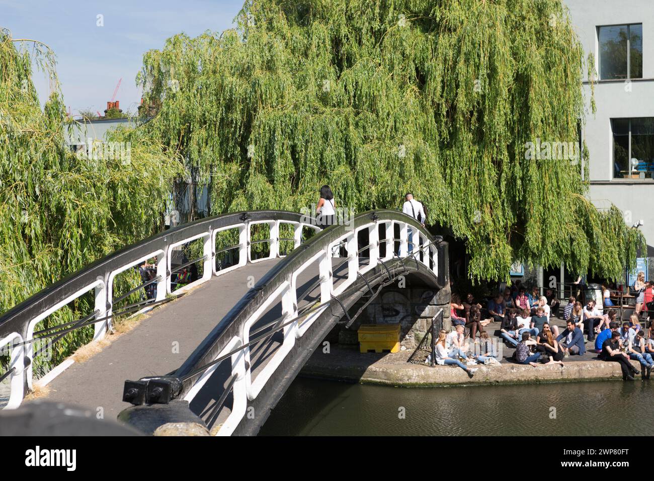 UK, Camden, the bridge across the Regents canal at Camden lock Stock ...
