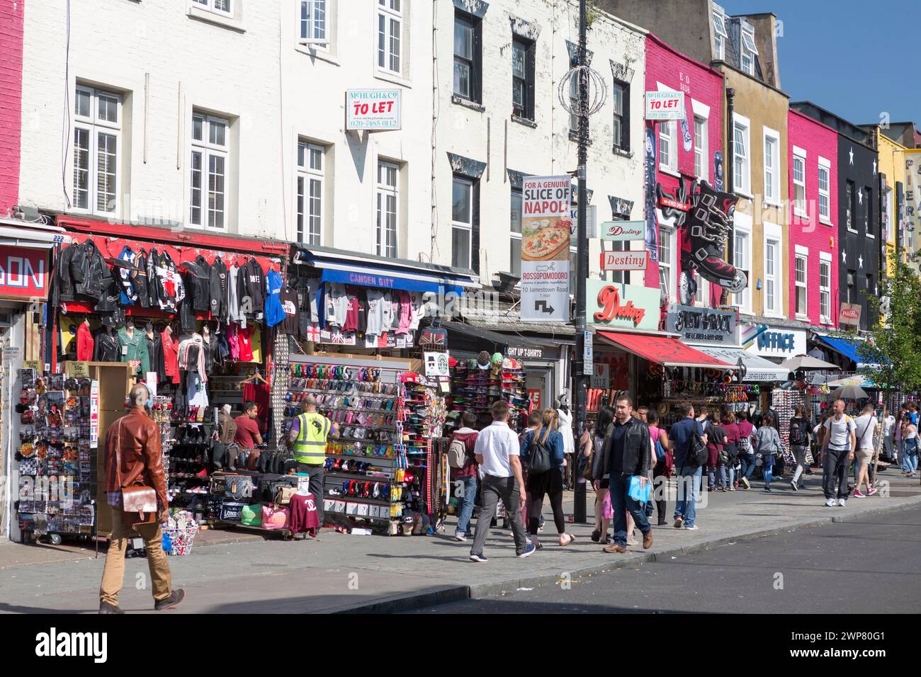 High street shopping scene london hi-res stock photography and images ...