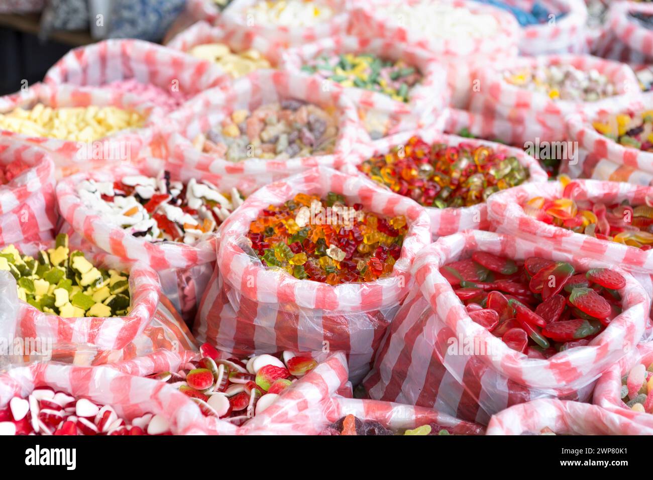 Leeds market hi-res stock photography and images - Alamy