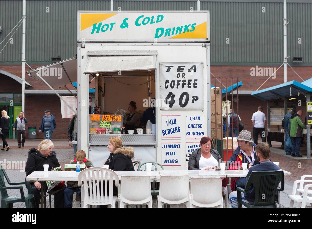 UK, West Yorkshire, Leeds, tea stall in Leeds Central Market Stock ...
