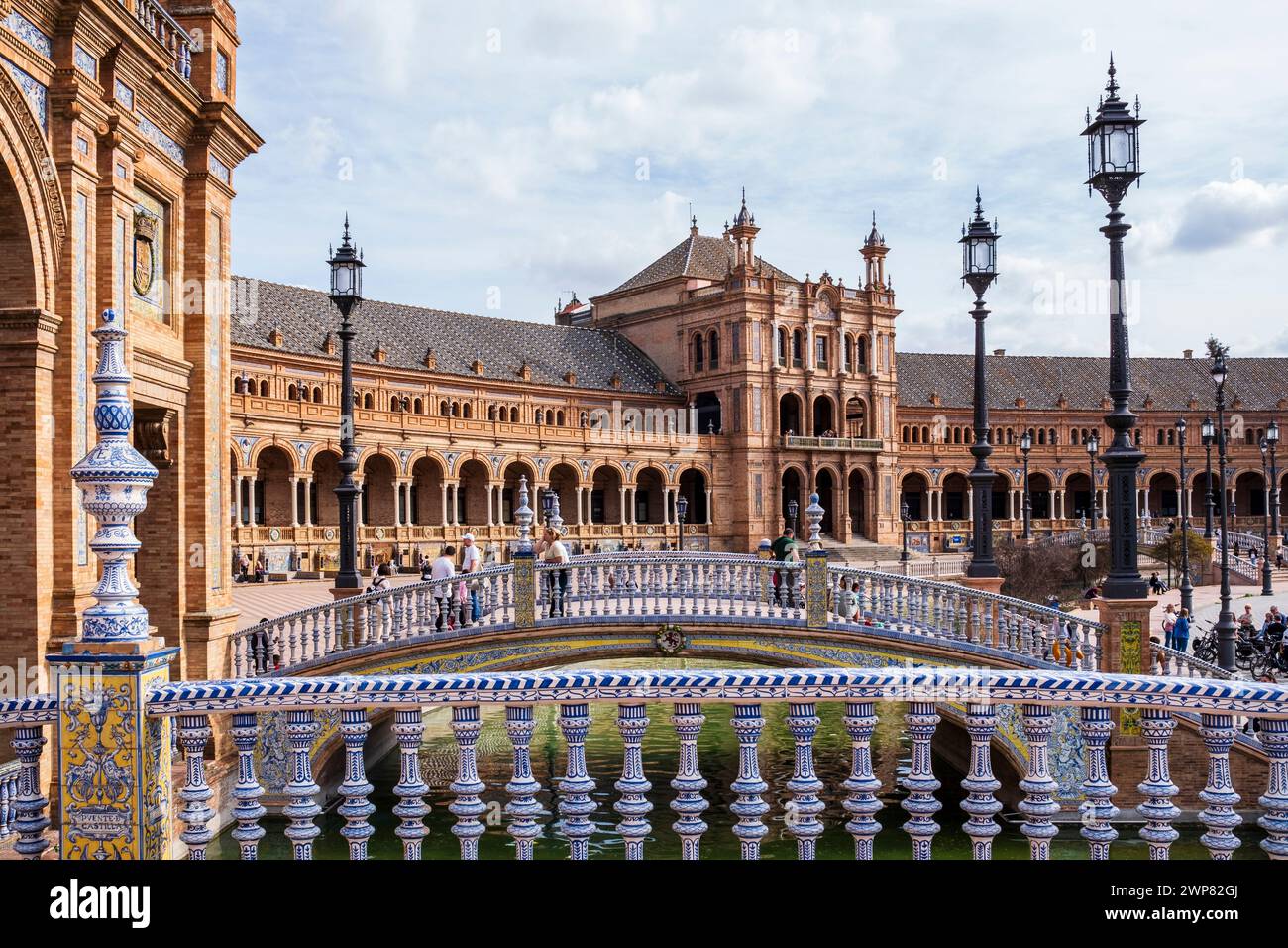 Famous landmarks in spain hi-res stock photography and images - Alamy