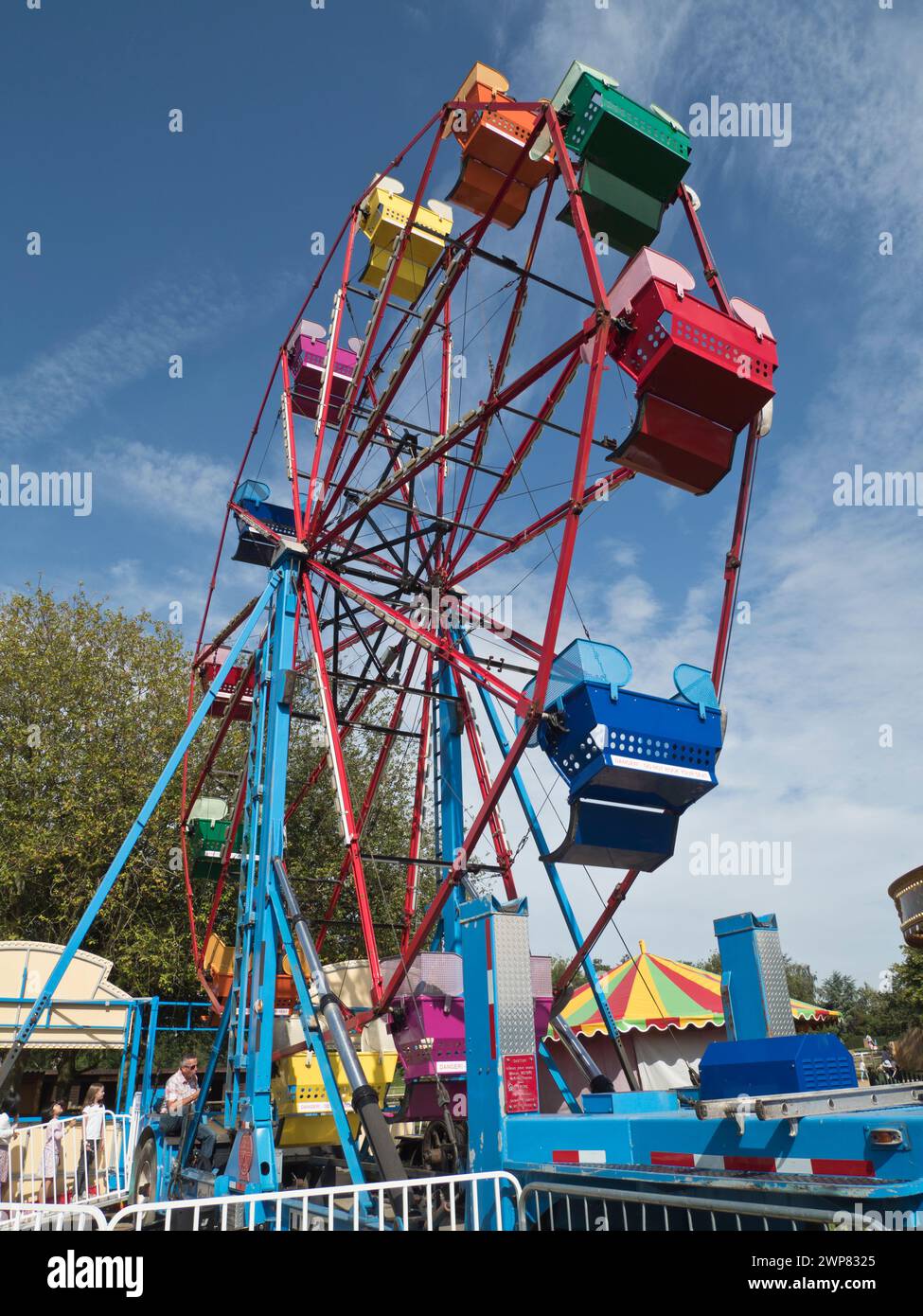 A traditional Ferris Wheel in Millets Farm in Frilford, Oxfordshire ...