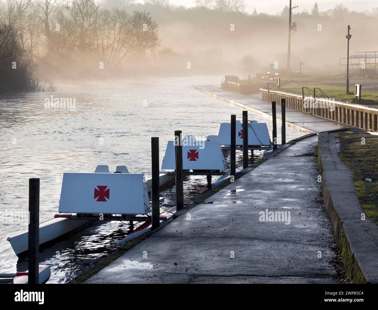 Founded in 1921 and located on a beautiful part of the Thames in ...