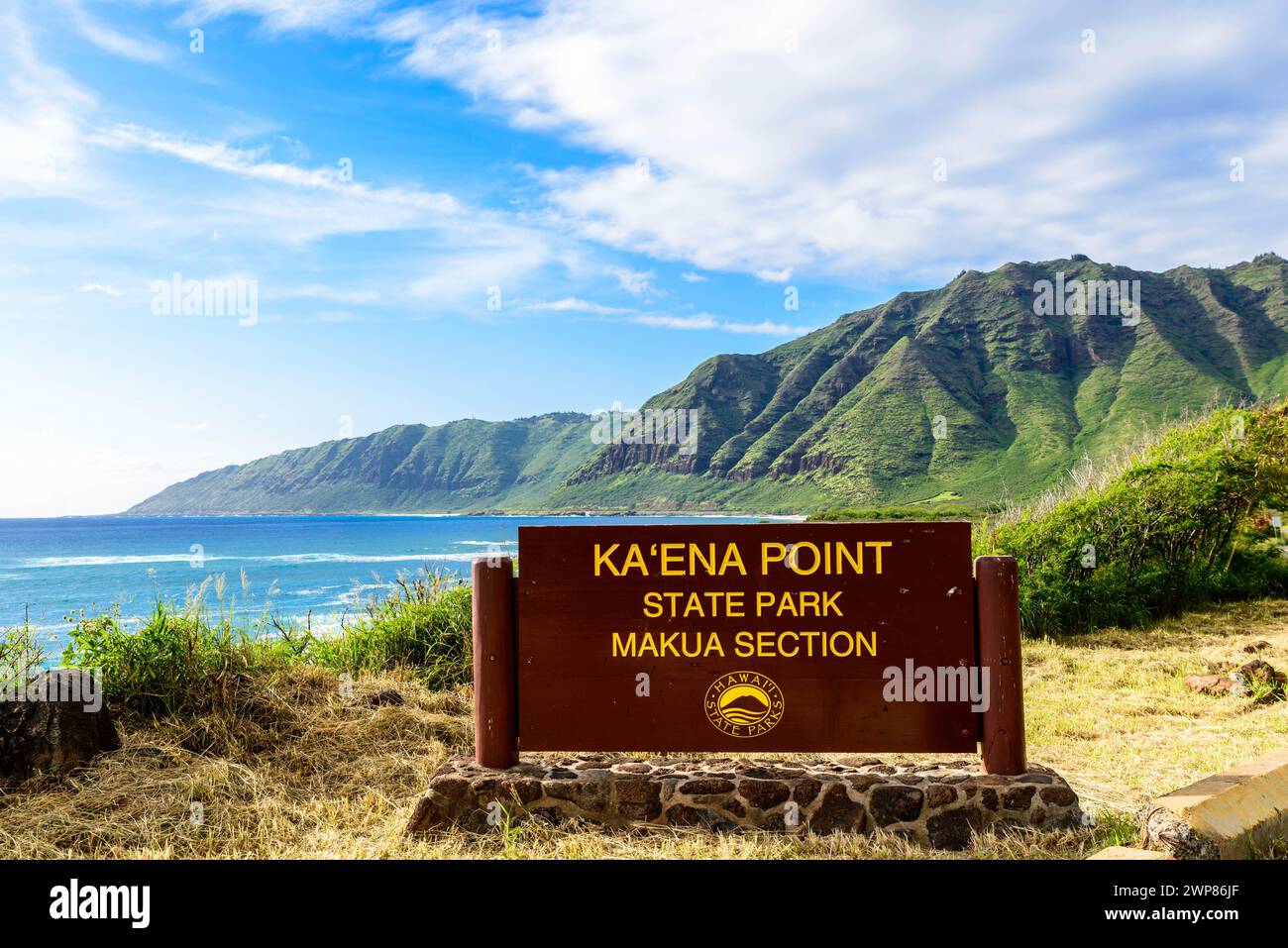 The KAENA Point State Park Sign in Hawaii USA Stock Photo - Alamy