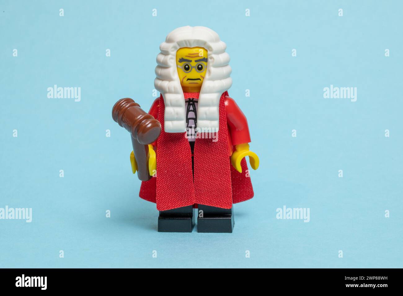White background lego hi-res stock photography and images - Alamy