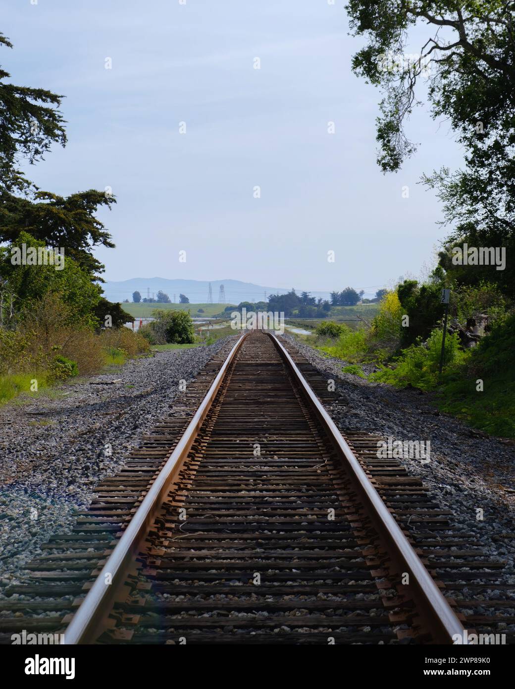 Winding train tracks hi-res stock photography and images - Alamy