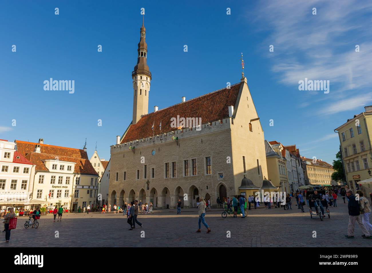 Tallinn street life hi-res stock photography and images - Alamy