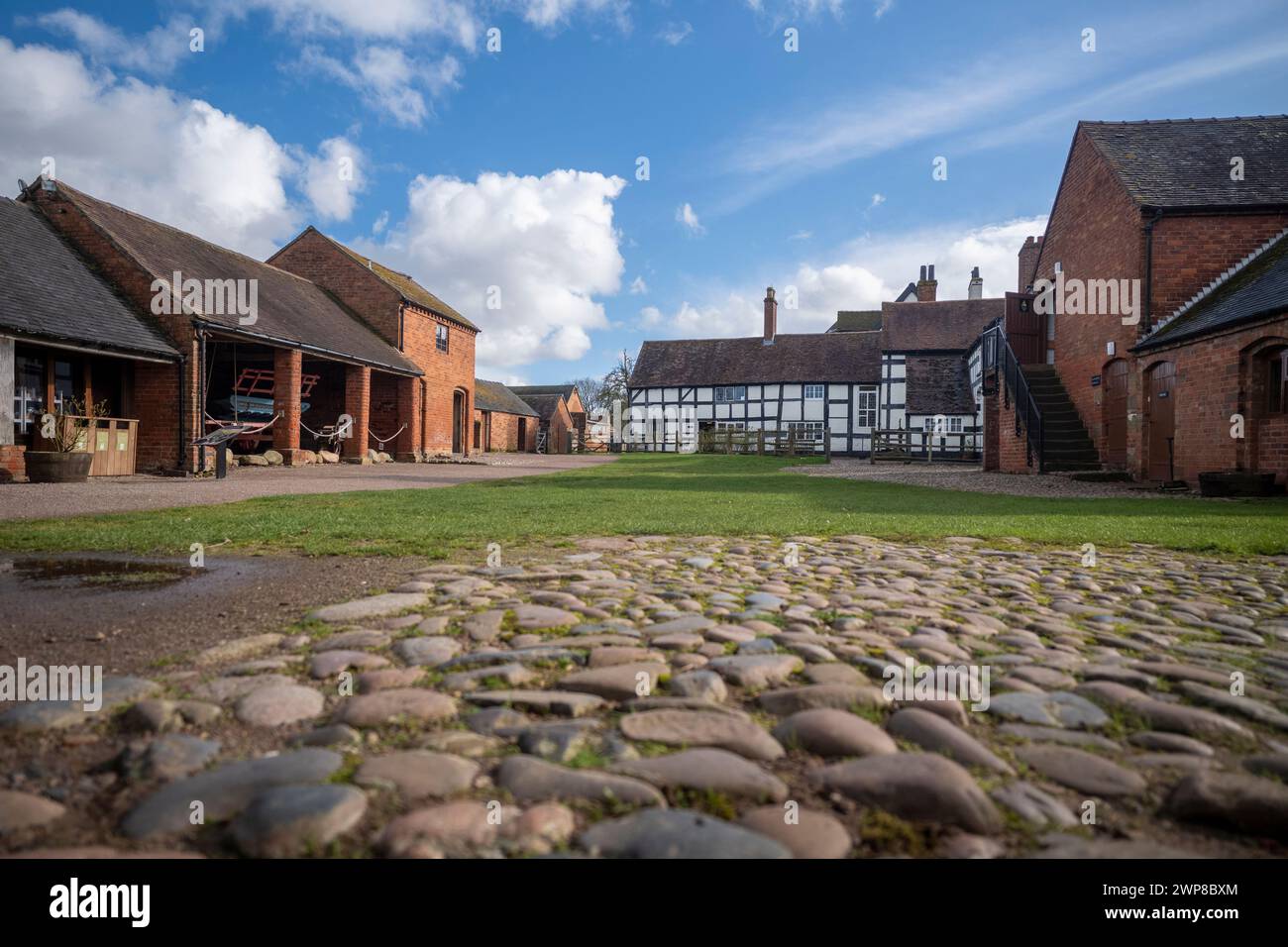 Boscobel oak hi-res stock photography and images - Alamy