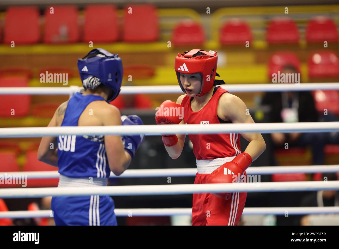 Yeonji hi-res stock photography and images - Alamy