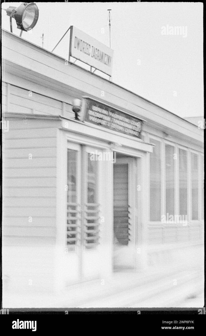 Procedures check Black and White Stock Photos & Images - Alamy