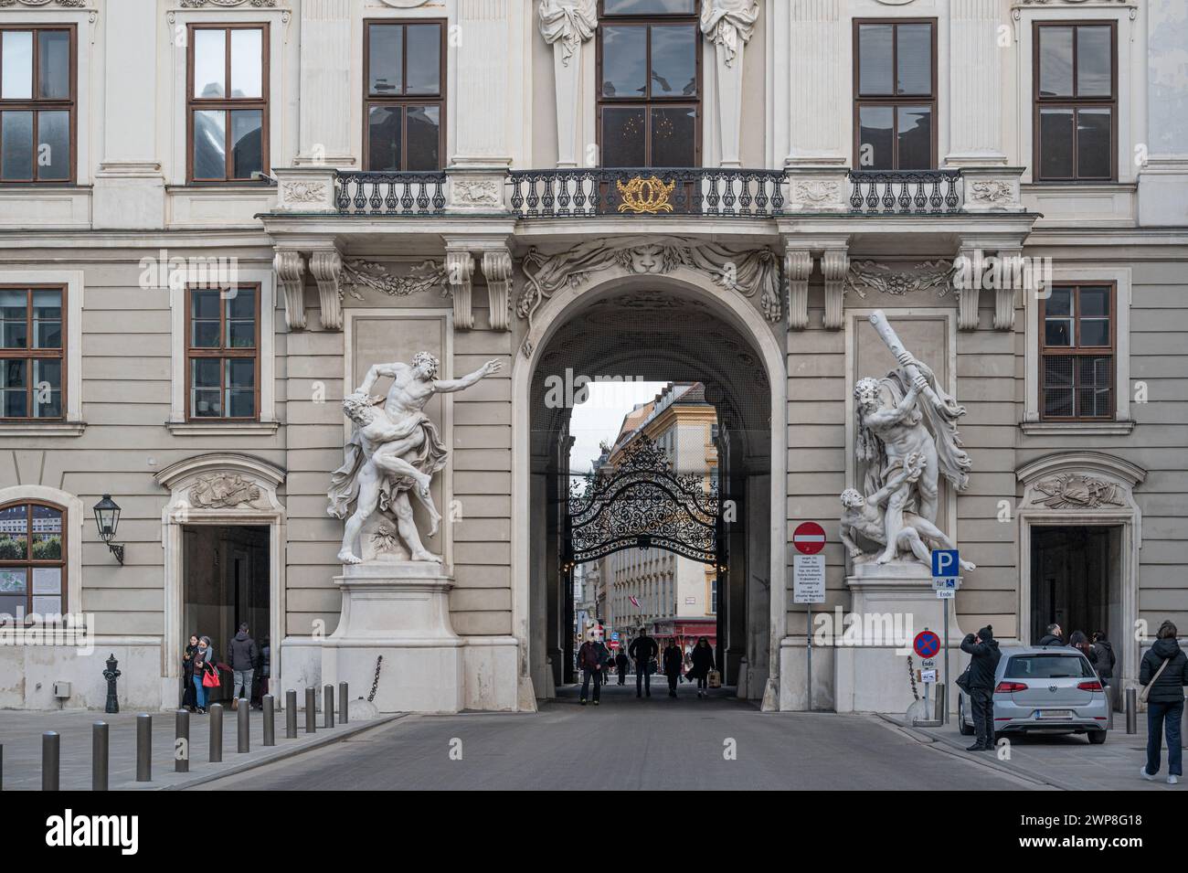 Classical viennese architecture in hi-res stock photography and images ...