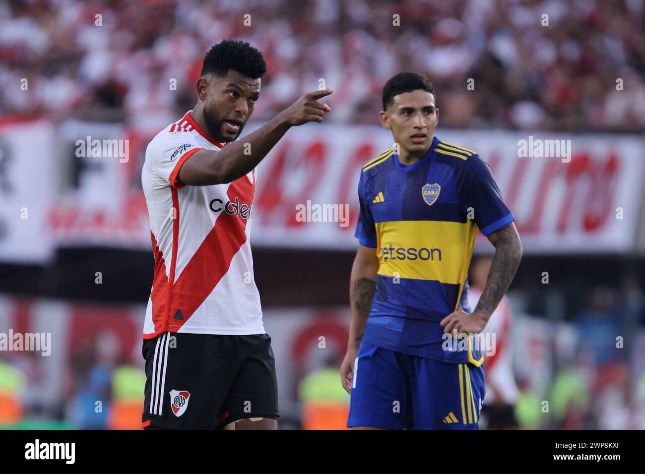 River Plate Boca Juniors SuperClassic Stock Photo - Alamy