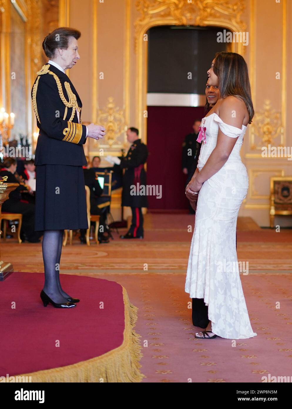 Miss Elissa Downie (Ellie Downie, in white) and Miss Rebecca Downie ...