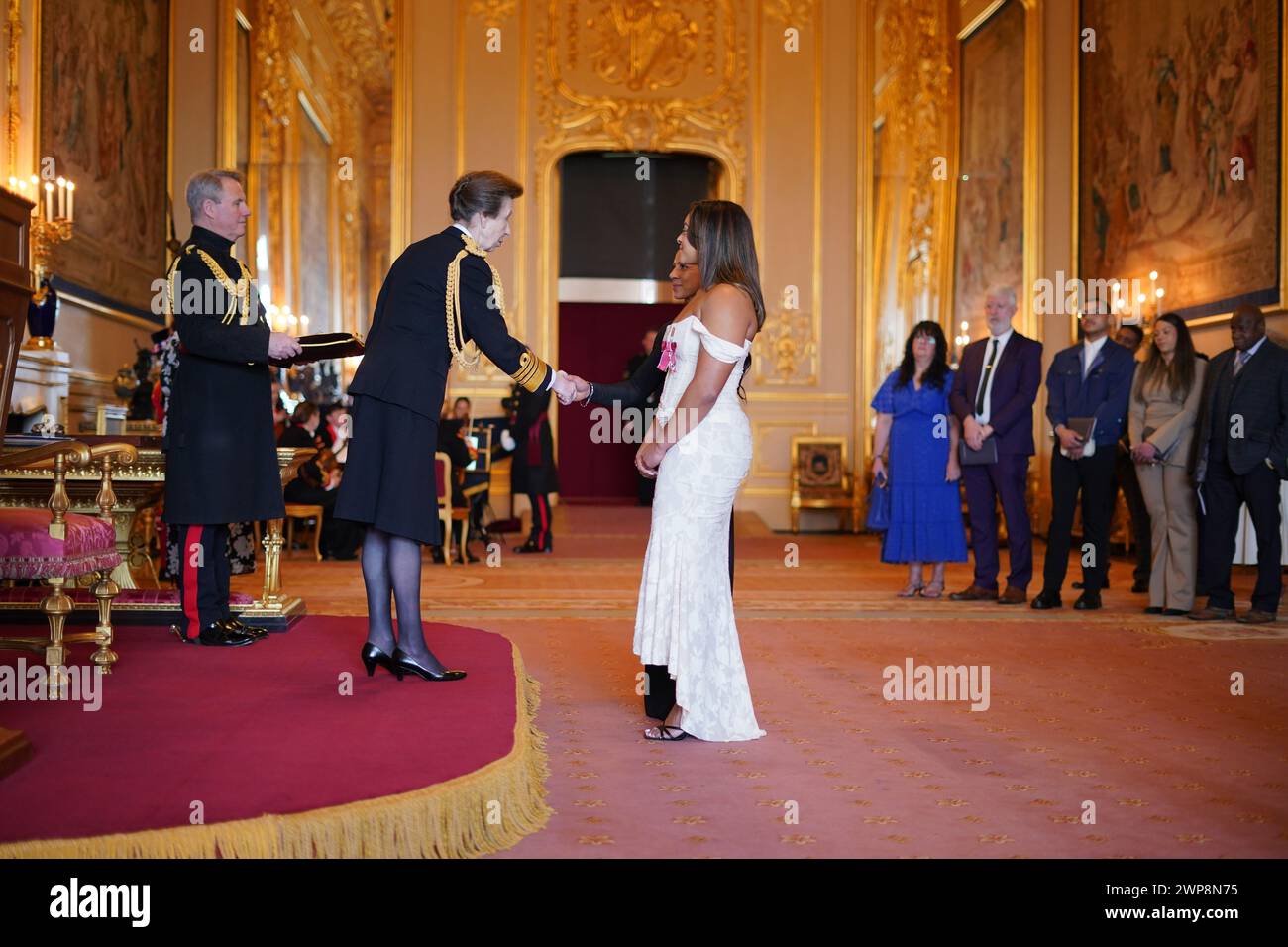 Miss Elissa Downie (Ellie Downie, in white) and Miss Rebecca Downie ...