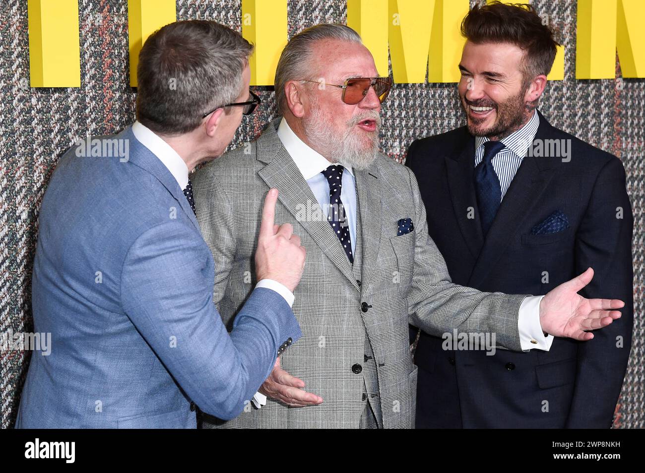 Max Beesley, Ray Winstone und David Beckham bei der Premiere der Netflix-Serie The Gentlemen im ...