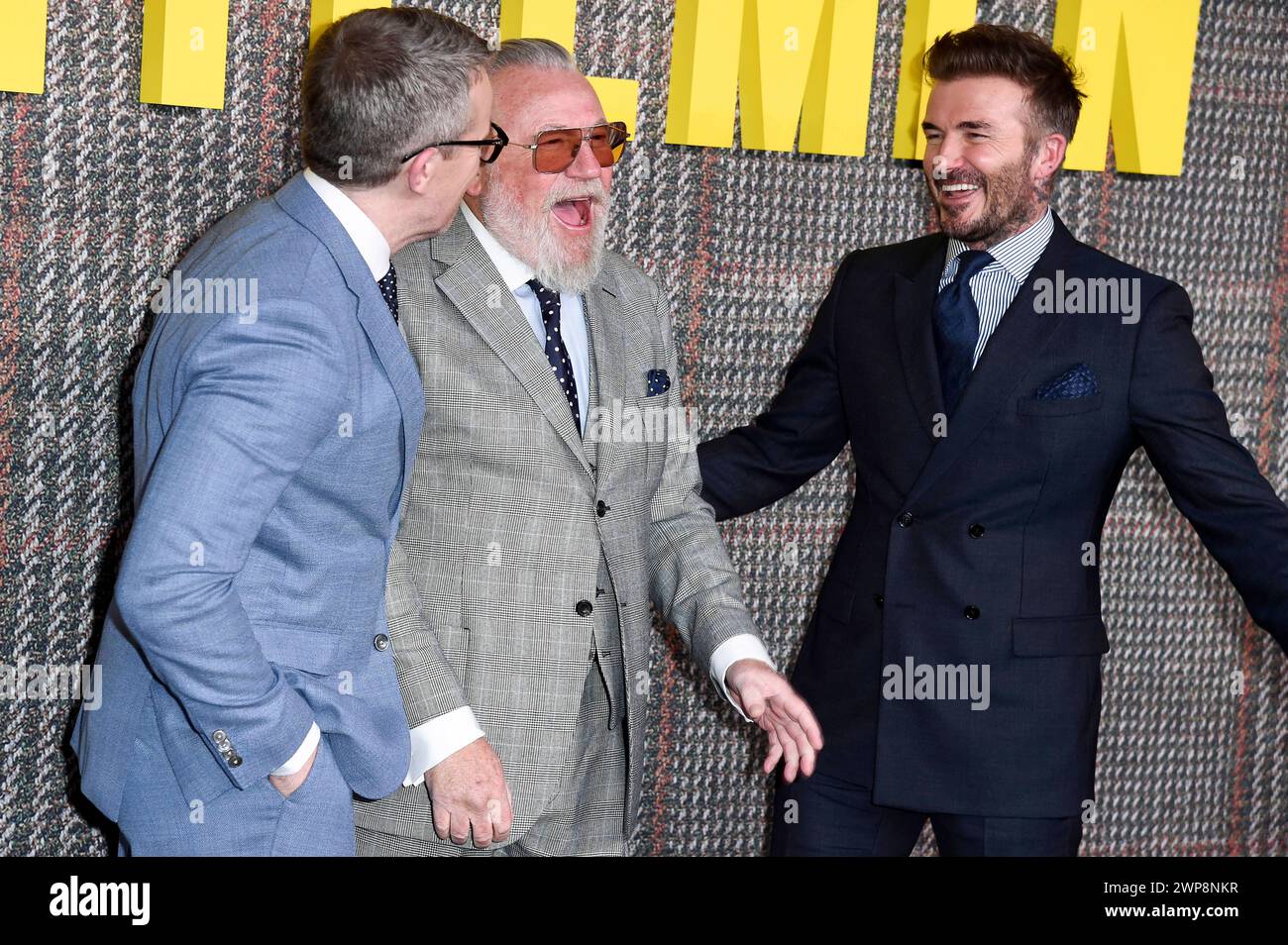 Max Beesley, Ray Winstone und David Beckham bei der Premiere der Netflix-Serie The Gentlemen im ...