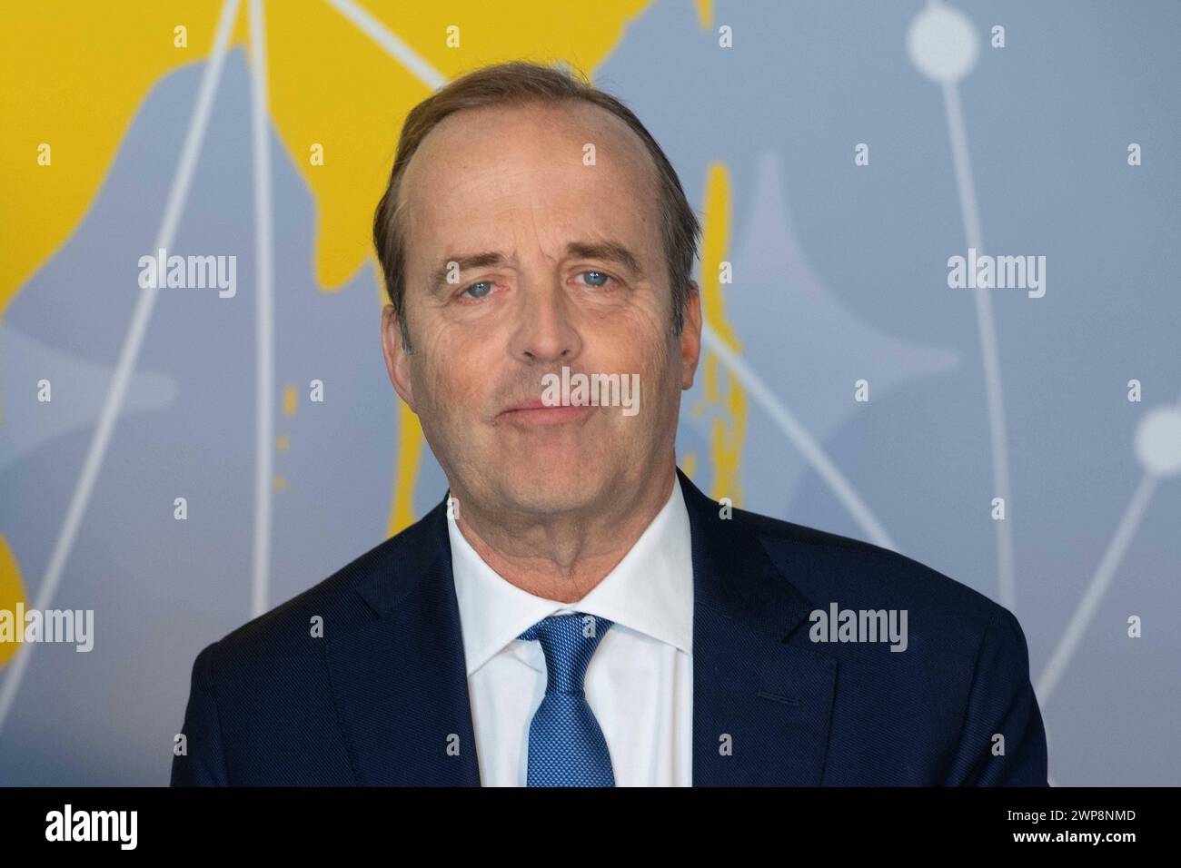 Geschaeftszahlen hi-res stock photography and images - Alamy