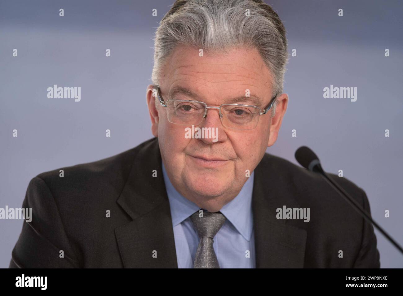 John PEARSON, Vorstandsmitglied, Bilanzpressekonferenz der Deutsche ...