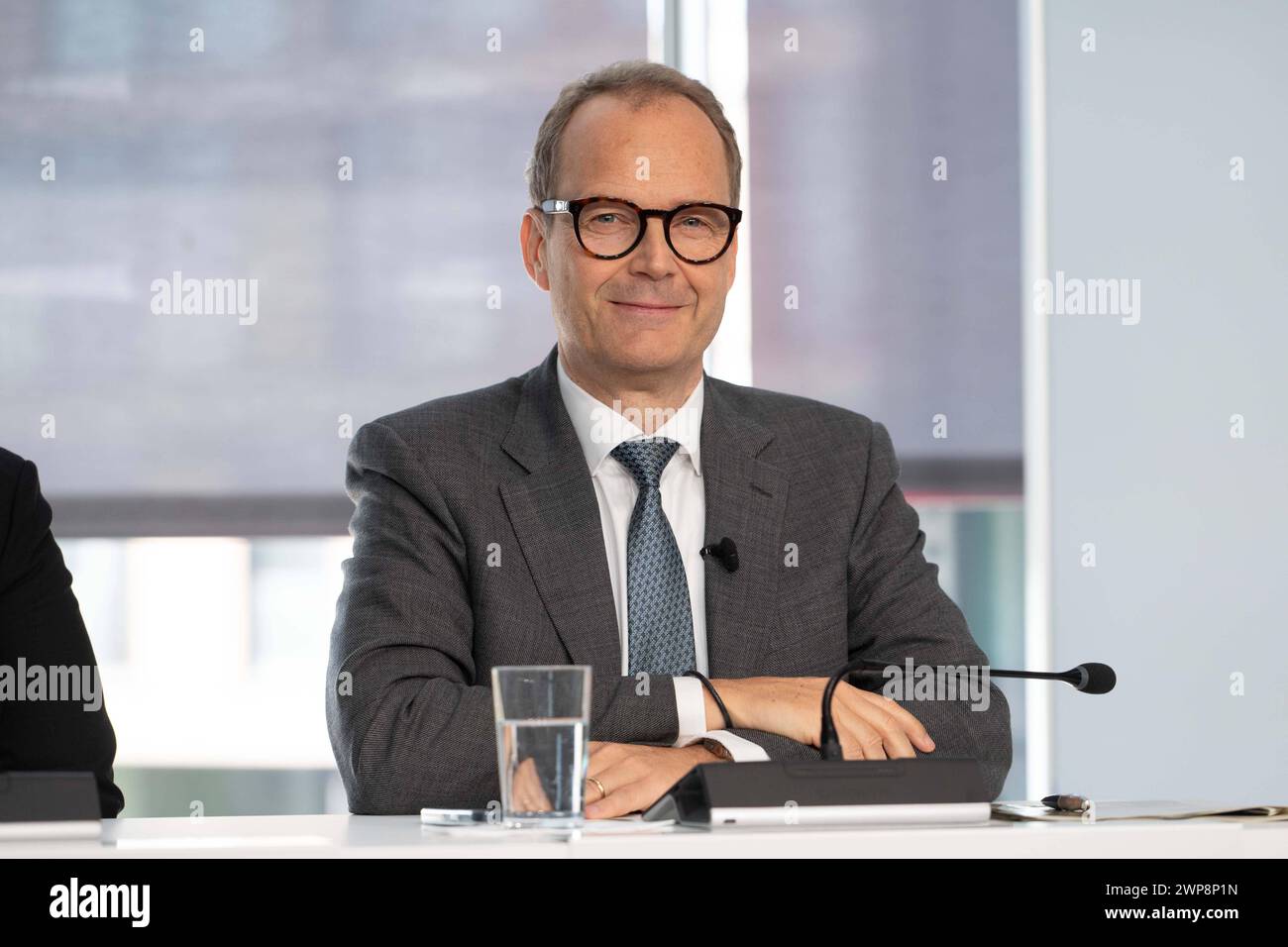 Tim SCHARWATH, Vorstandsmitglied, Bilanzpressekonferenz der Deutsche ...
