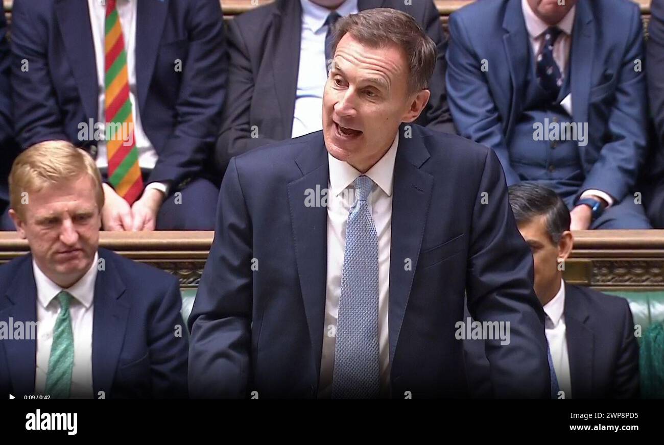 Jeremy hunt budget 2024 hi-res stock photography and images - Alamy
