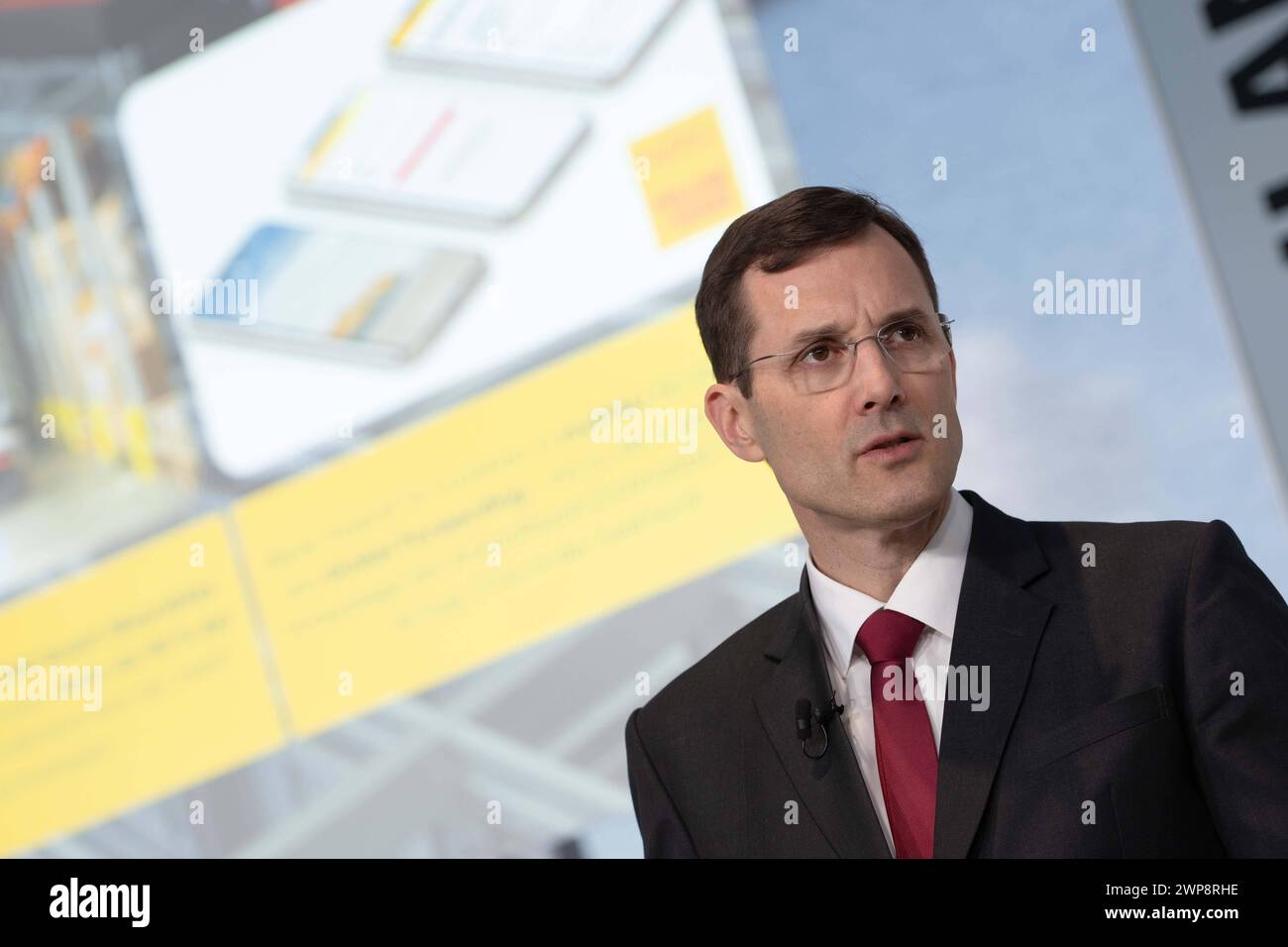 Geschaeftszahlen hi-res stock photography and images - Alamy