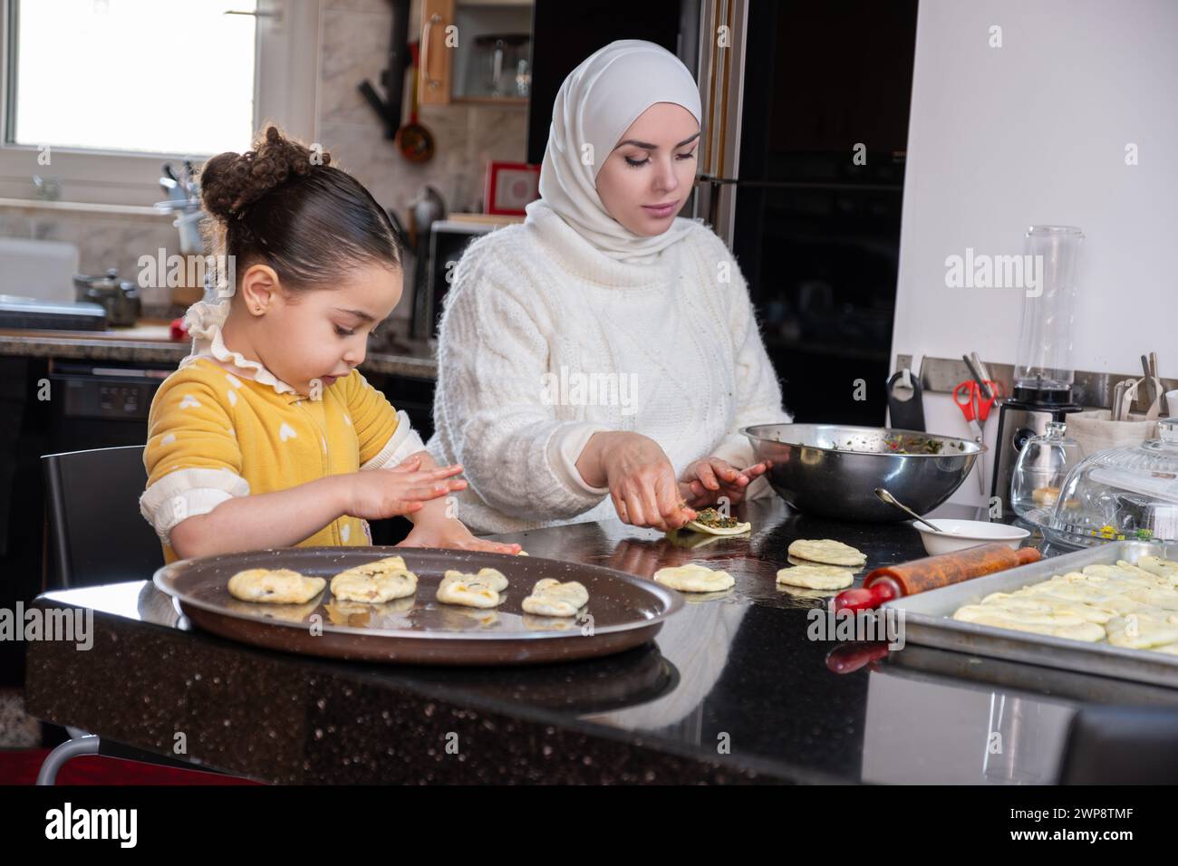Granny kitchen hi-res stock photography and images - Alamy