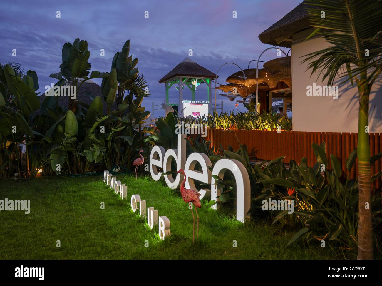 Malaga beach logo hi-res stock photography and images - Alamy