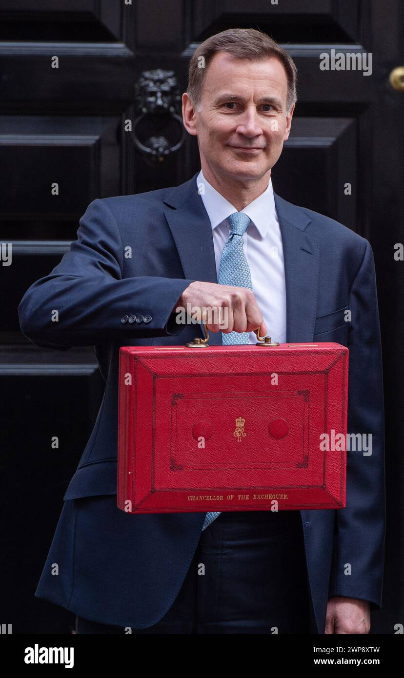 London, England, UK. 6th Mar, 2024. Chancellor JEREMY HUNT presents ...