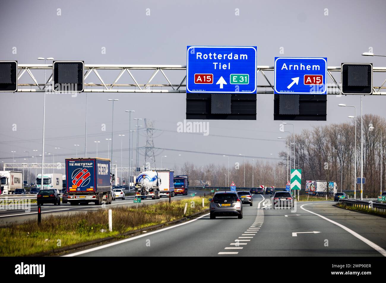 Nitrogen space hi-res stock photography and images - Alamy